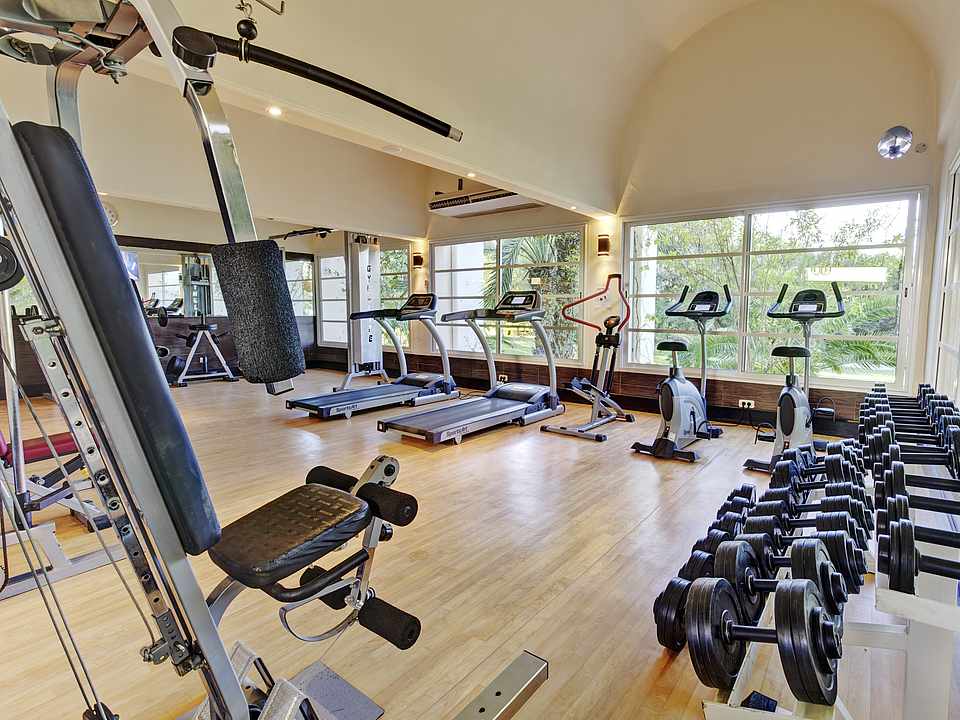 Fitnessraum TUI MAGIC LIFE: trainieren wie im Gym - MagicLife.com